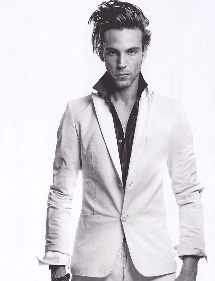 Scott Barnhill – American Beauty | THE CULTURAL OMNIVORE